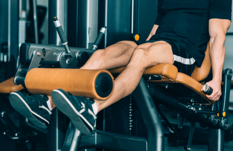 Oefeningen bij knieartrose - Revalidatiegids.nl